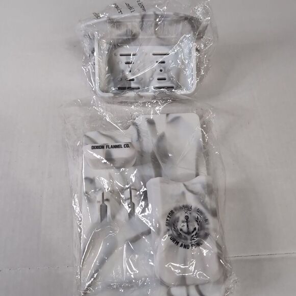 DIXXON | Bath | Dixxon Adhesive Razor Shower Tray With Soap Tray Nib ...